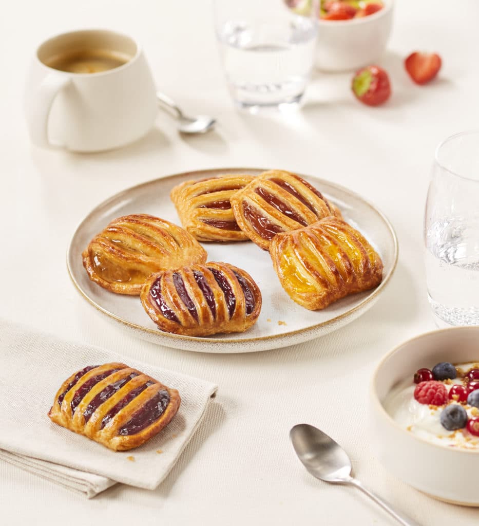 Mini Mix Fruit Lattice (31507) - LBP Bakeries