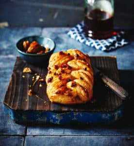 Maple Pecan Plait (5000731) - LBP Bakeries